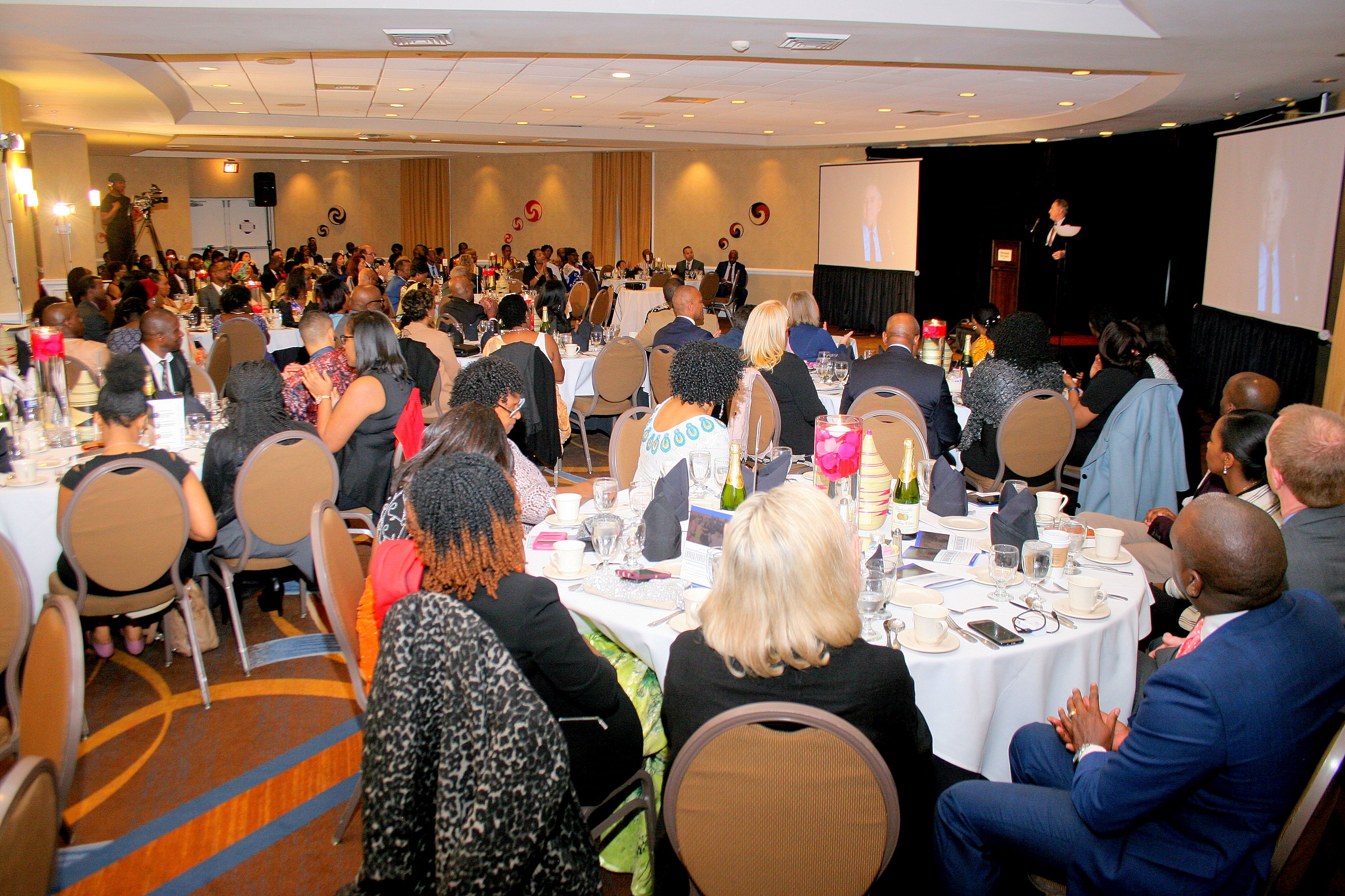 Gallery 2020 – RWANDA PRAYER BANQUET